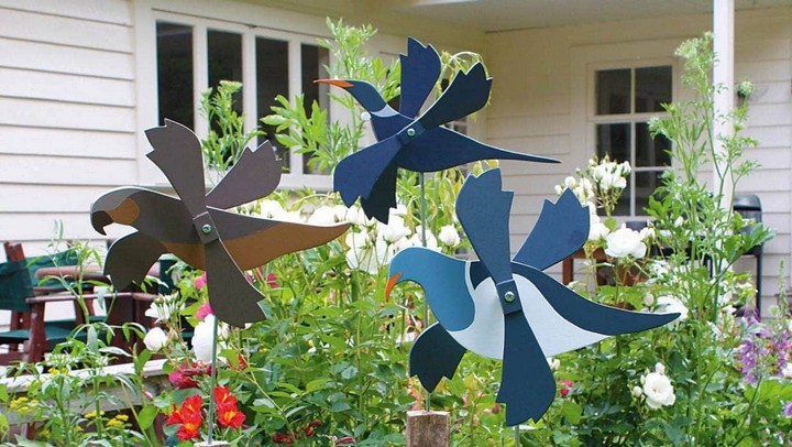 13 DIY Whirligig Plans To Show Windy Magic - The Julie Art