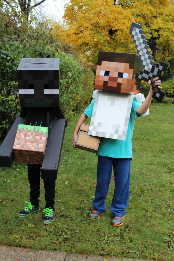 15 DIY Minecraft Costume Ideas For Gamers' Cosplay - The Julie Art