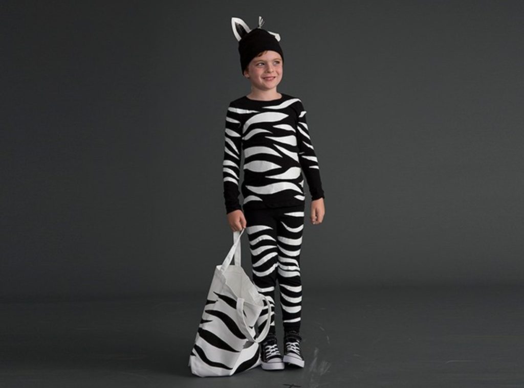 11 DIY Alien Costume Ideas For Space Fans To Try - The Julie Art