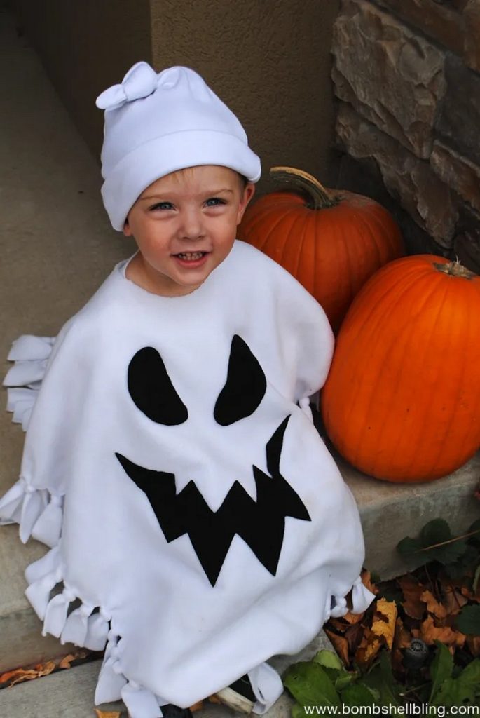 16 DIY Ghost Costume Ideas For Fun Spookiness